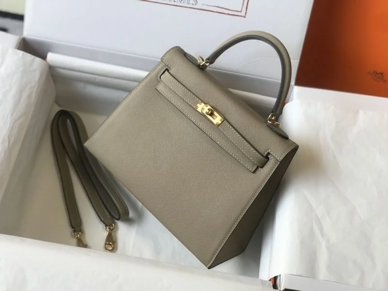 Top mirror Hermes Kelly Bags