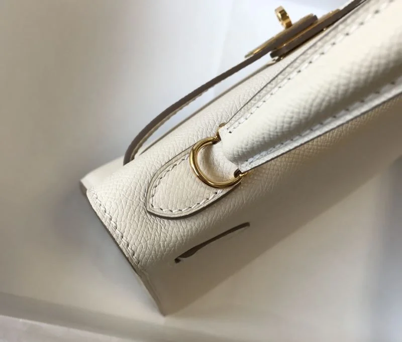 Top mirror Hermes Kelly Bags
