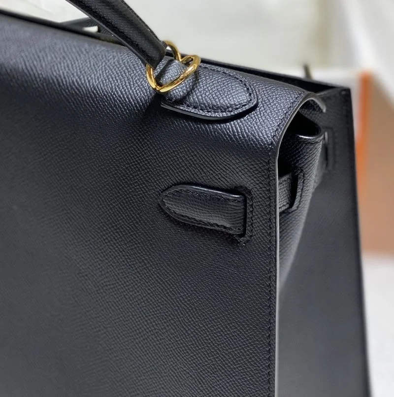 Indistinguishable Hermes Kelly Bags