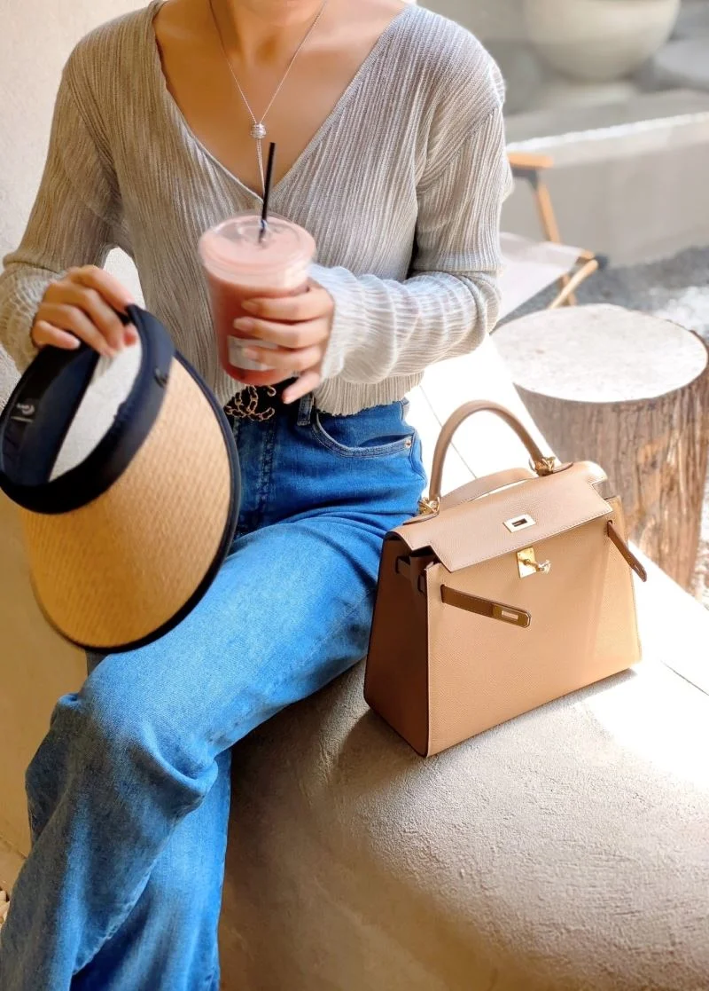Top mirror Hermes Kelly Bags