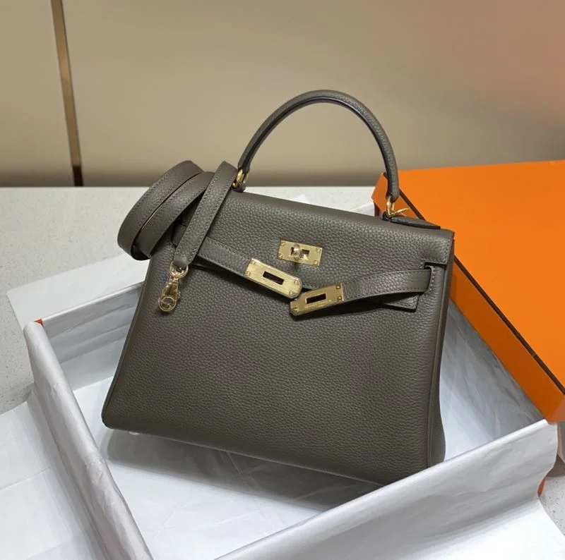 Low-cost Hermes Kelly Bags