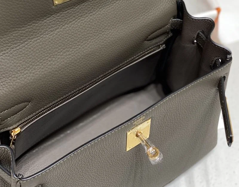 Low-cost Hermes Kelly Bags