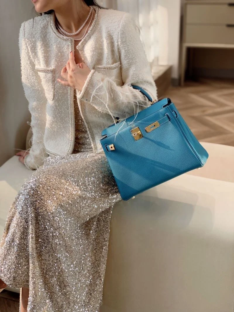 Top mirror Hermes Kelly Bags
