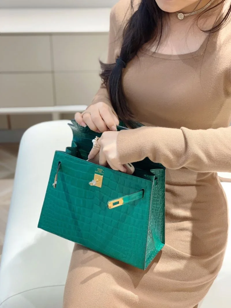 Budget-friendly Hermes Kelly Bags