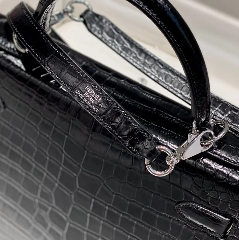 Accurate model Hermes Kelly Bags