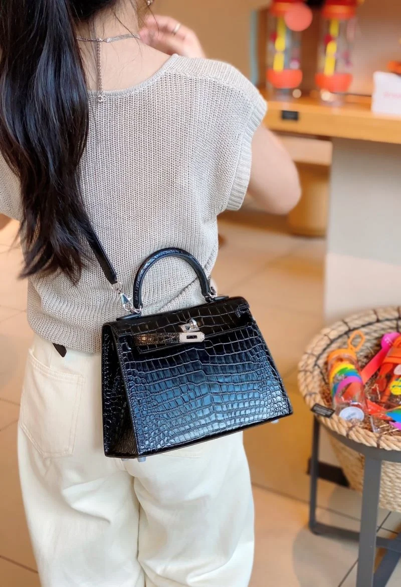 Accurate model Hermes Kelly Bags