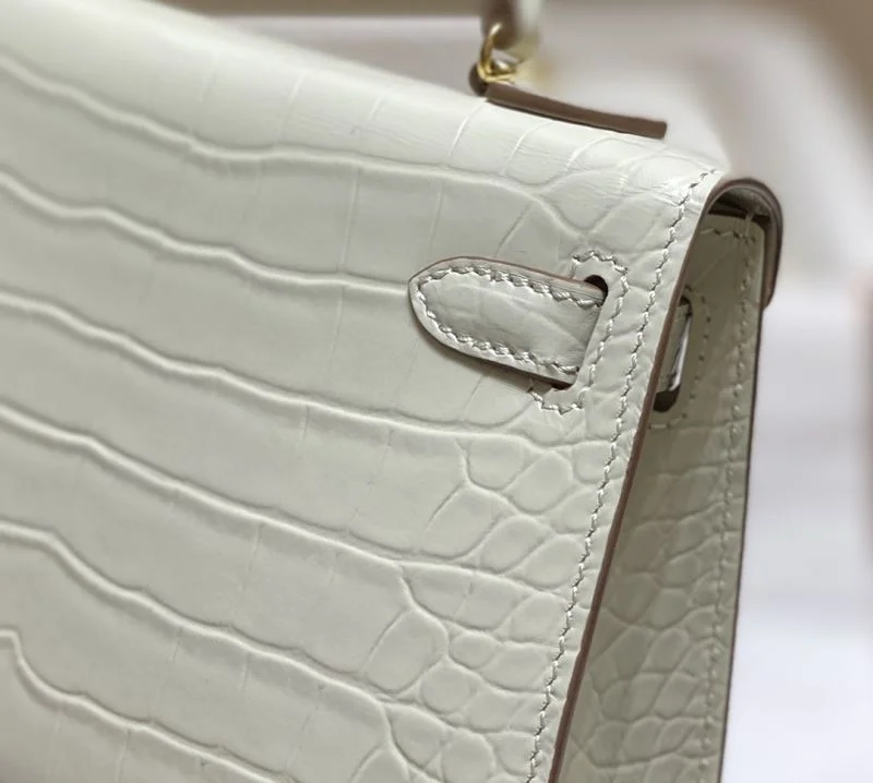 Top mirror Hermes Kelly Bags