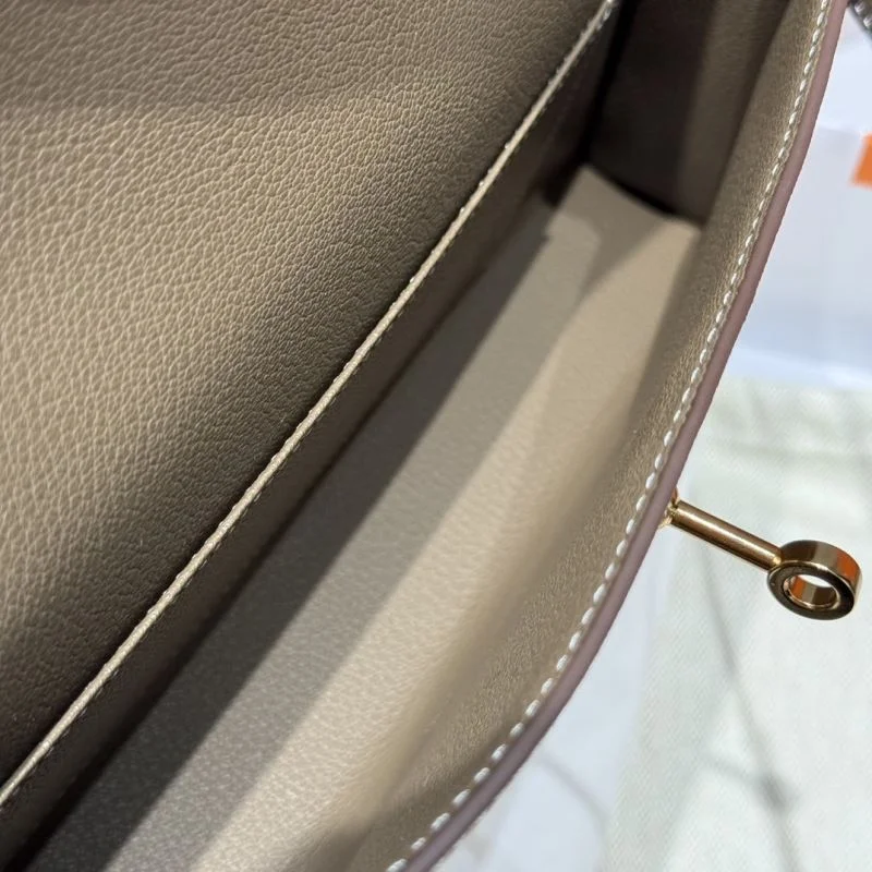 Bargain Hermes Kelly Bags
