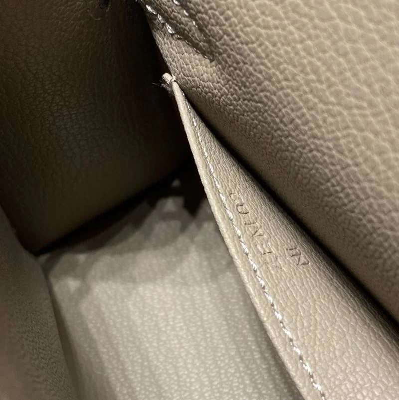 Bargain Hermes Kelly Bags