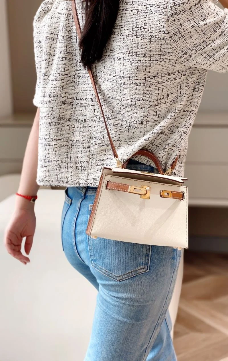 Low-cost Hermes Kelly Bags
