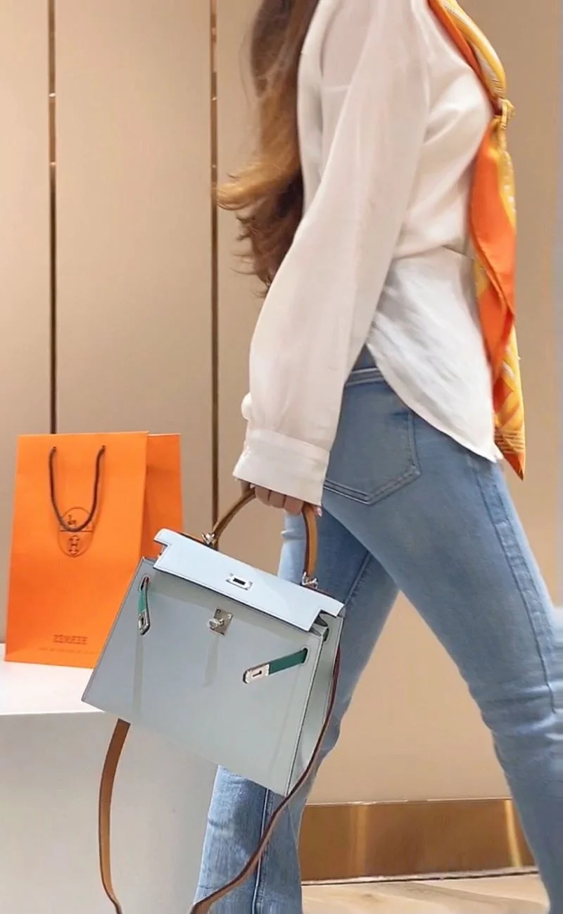 Budget-friendly Hermes Kelly Bags
