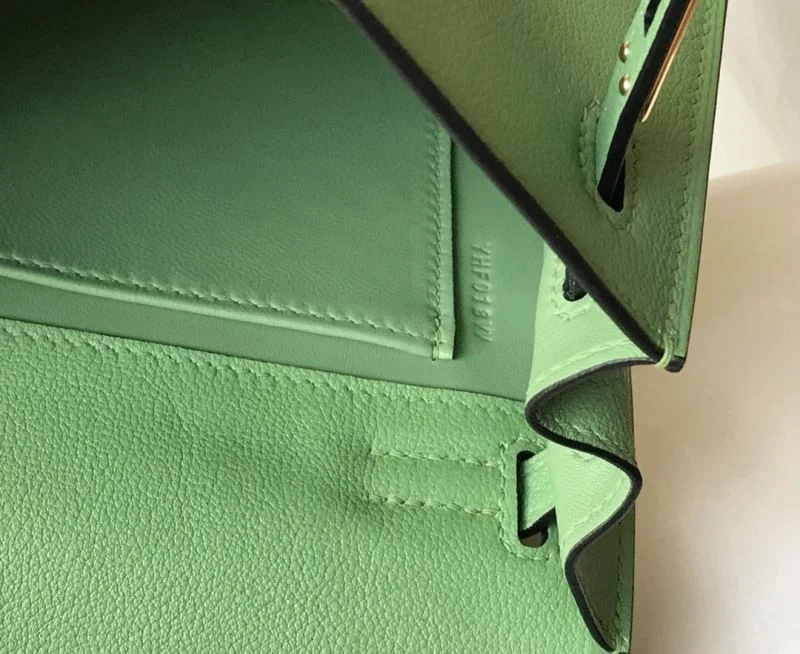 Accurate model Hermes Kelly Bags