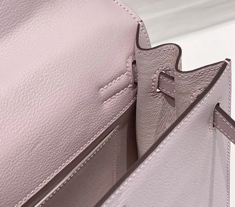 Top mirror Hermes Kelly Bags