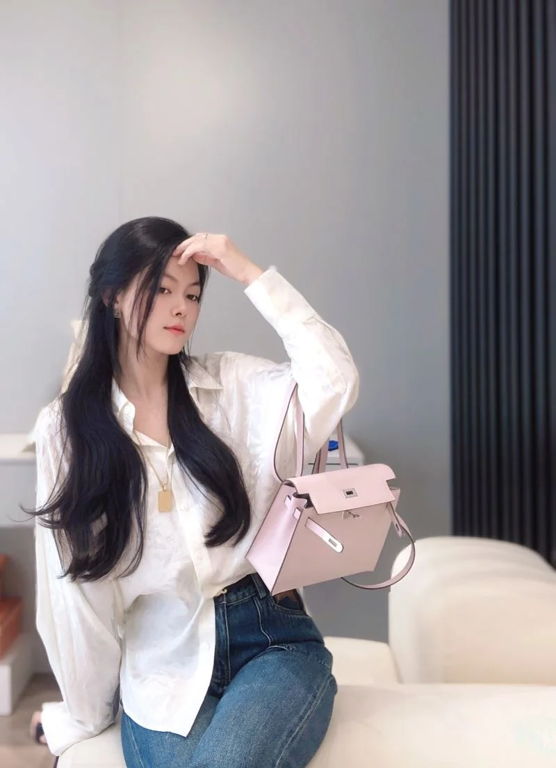 Top mirror Hermes Kelly Bags