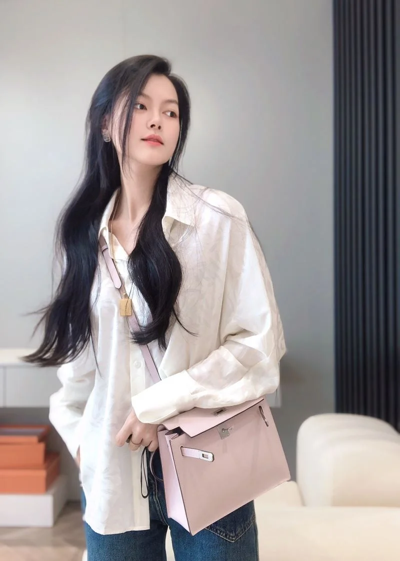 Top mirror Hermes Kelly Bags