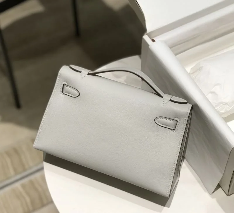 Budget-friendly Hermes Kelly Bags