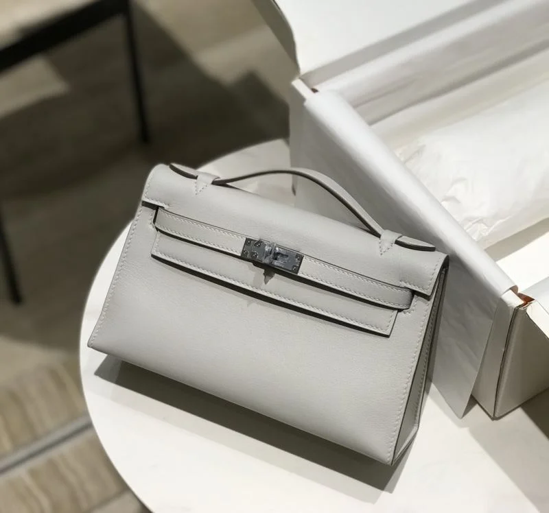 Budget-friendly Hermes Kelly Bags