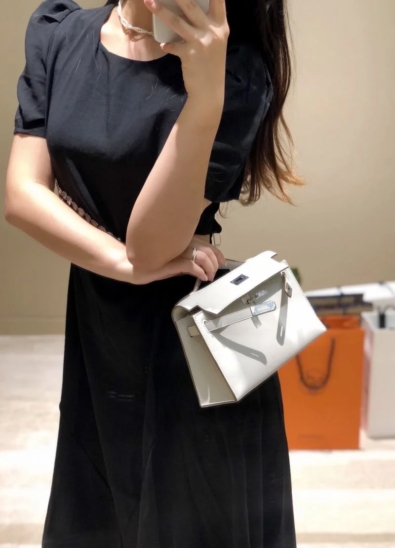 Budget-friendly Hermes Kelly Bags