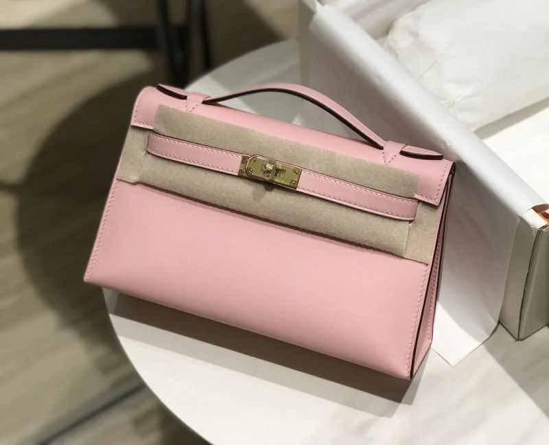 Budget-friendly Hermes Kelly Bags