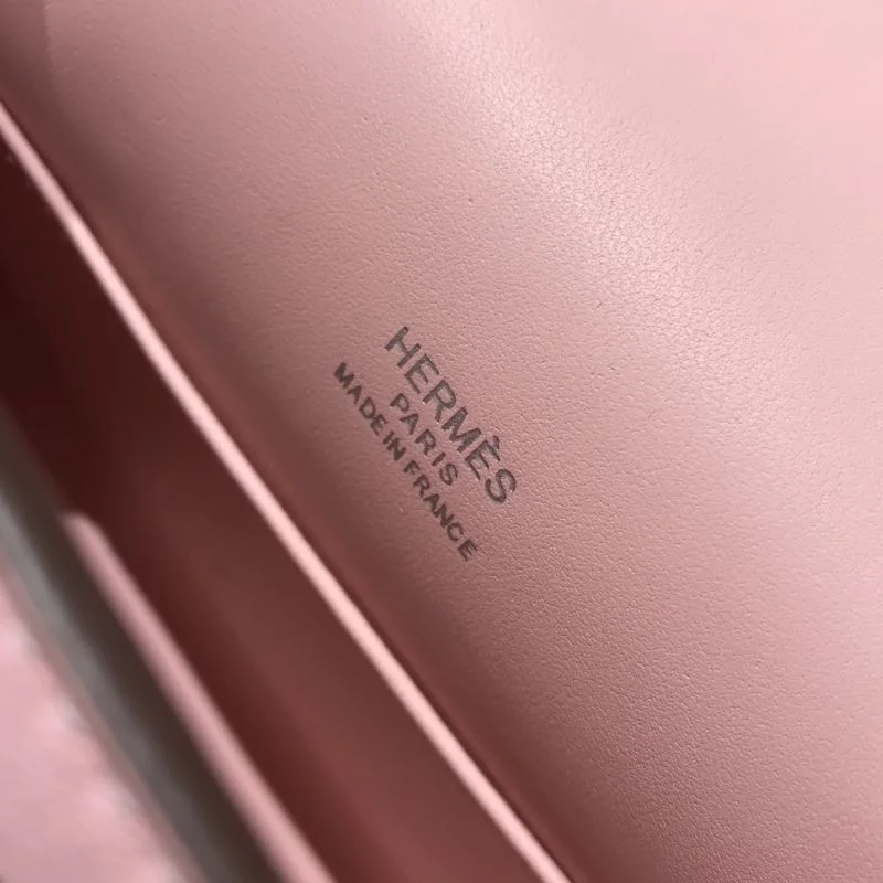 Indistinguishable Hermes Kelly Bags