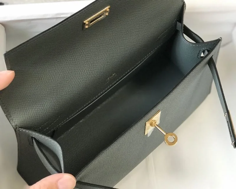 Budget-friendly Hermes Kelly Bags
