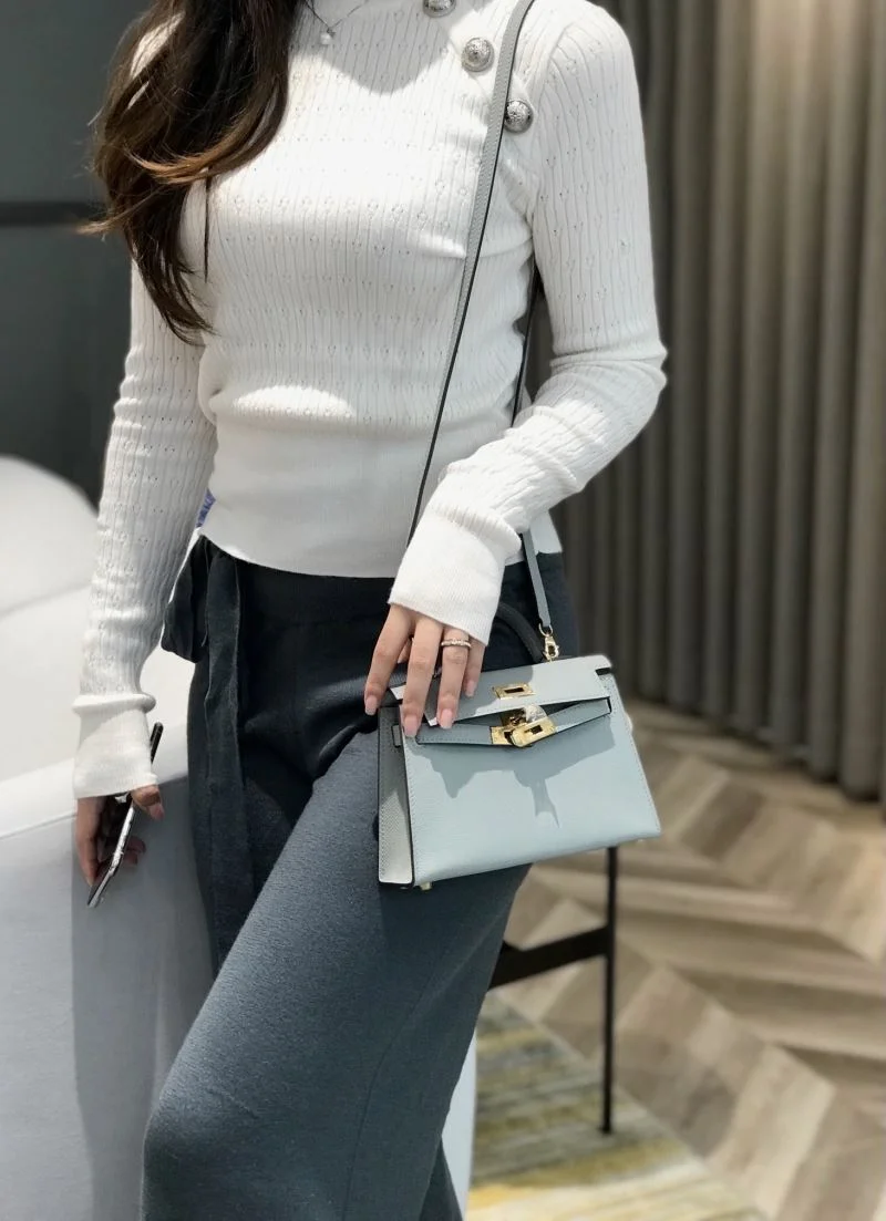 Budget-friendly Hermes Kelly Bags