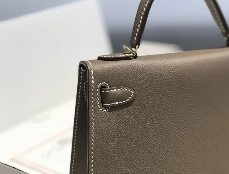 Indistinguishable Hermes Kelly Bags