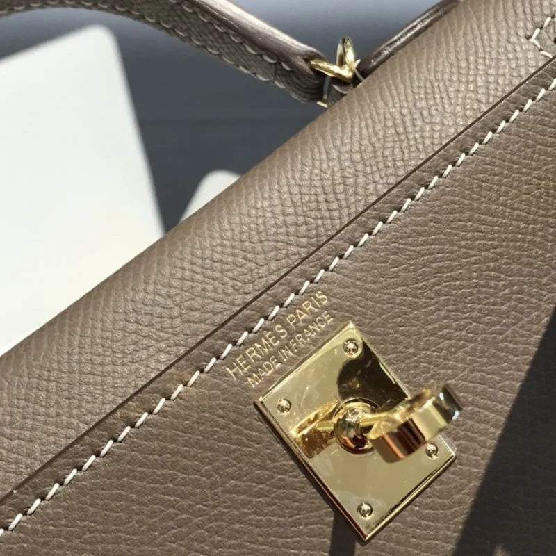 Indistinguishable Hermes Kelly Bags
