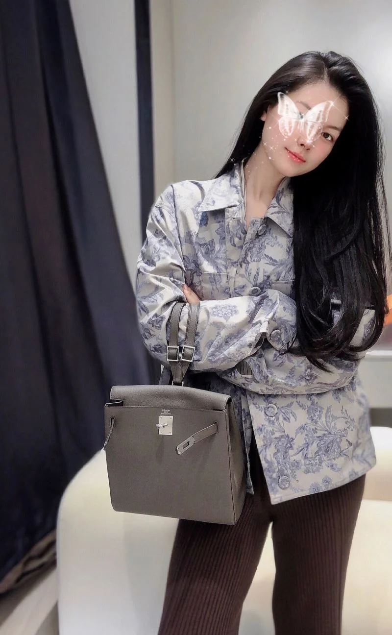 Top mirror Hermes Kelly Bags