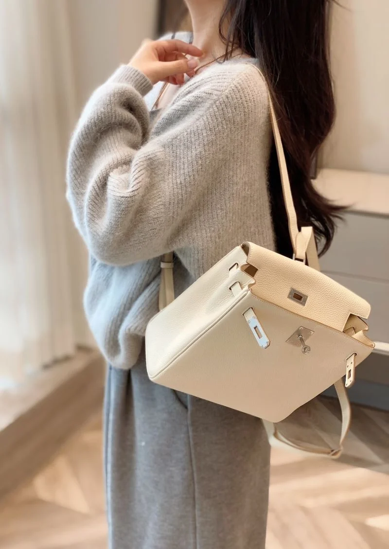 Top mirror Hermes Kelly Bags
