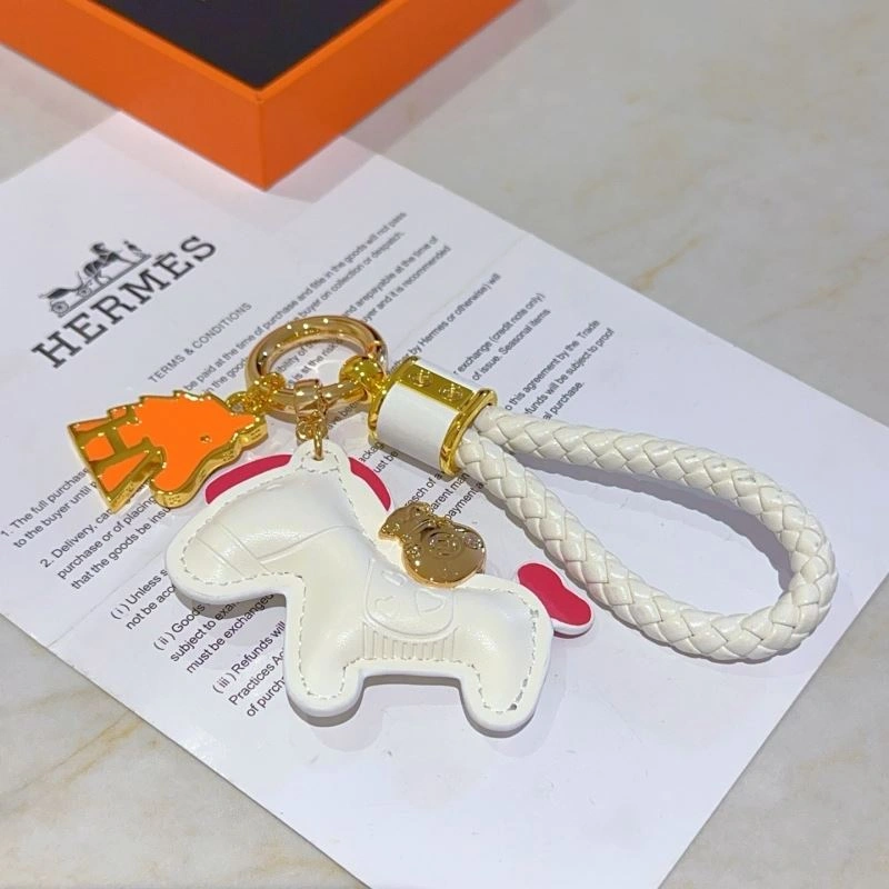 Indistinguishable Hermes Keychains