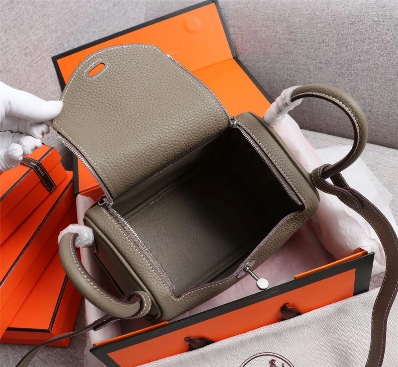 Top mirror Hermes Lindy Bags
