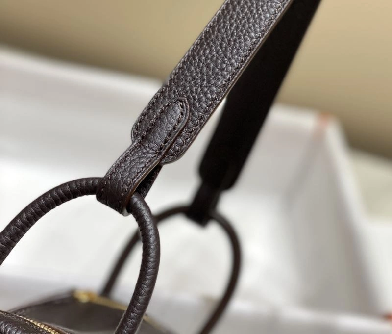 Top mirror Hermes Lindy Bags