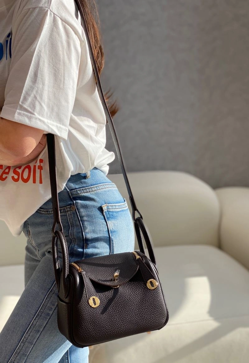Top mirror Hermes Lindy Bags