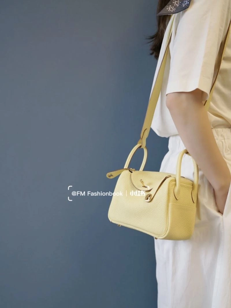 Value-priced Hermes Lindy Bags