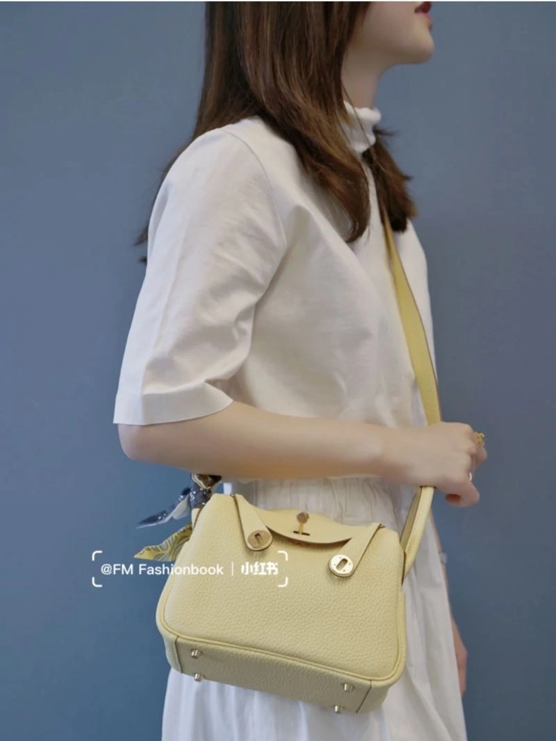 Value-priced Hermes Lindy Bags