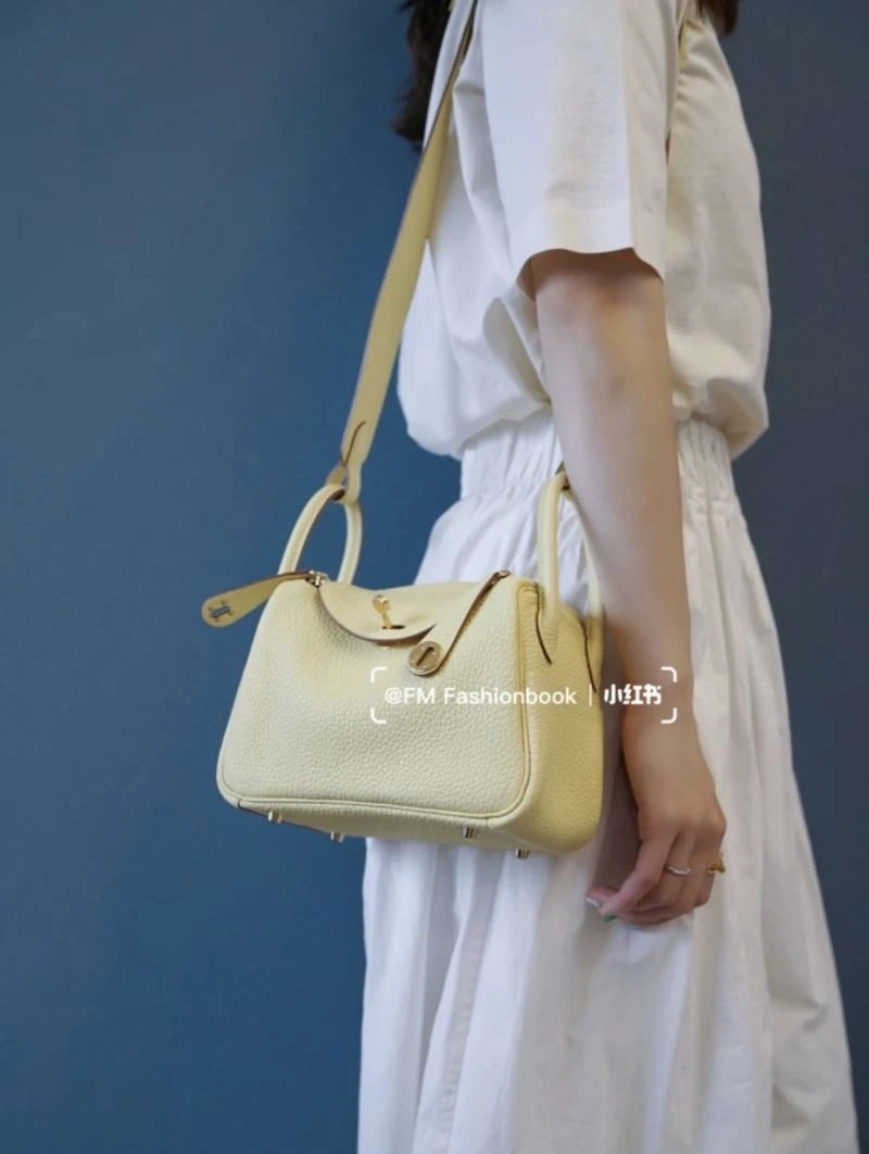 Value-priced Hermes Lindy Bags