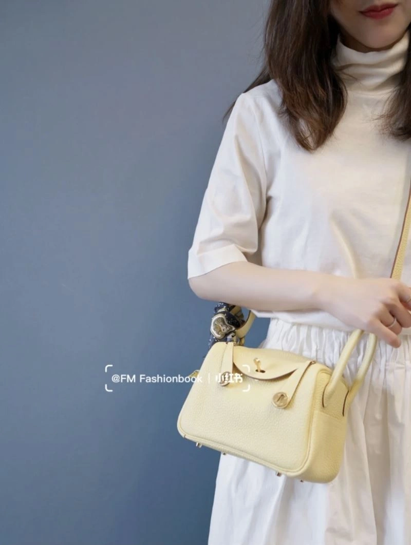 Value-priced Hermes Lindy Bags