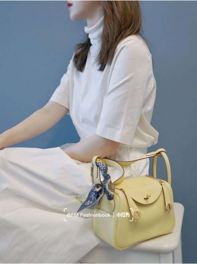 Value-priced Hermes Lindy Bags