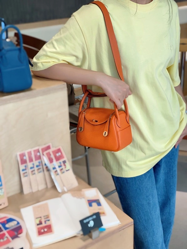 Inexpensive Hermes Lindy Bags