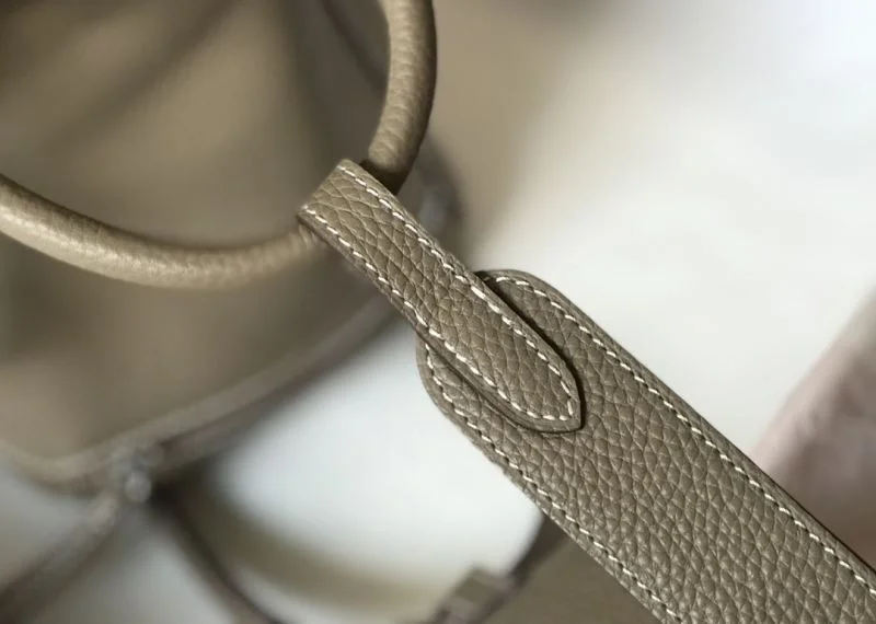 Value-priced Hermes Lindy Bags