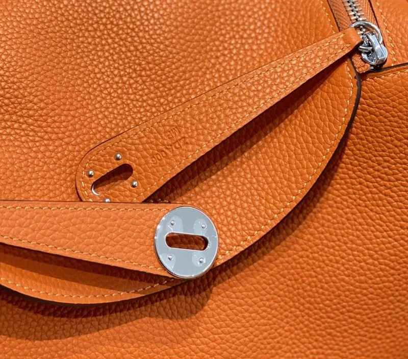 Indistinguishable Hermes Lindy Bags