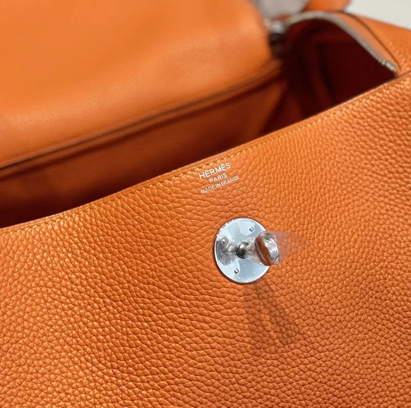 Indistinguishable Hermes Lindy Bags