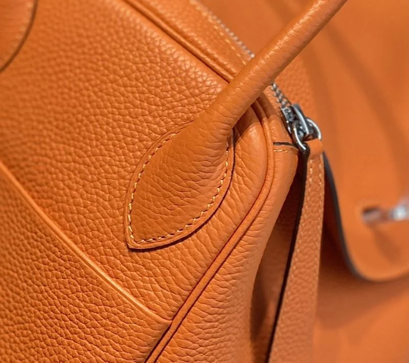 Indistinguishable Hermes Lindy Bags