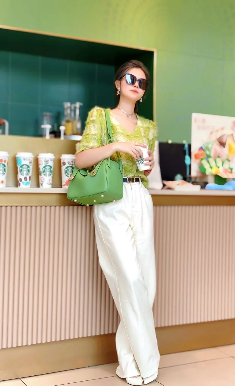 Perfect replica Hermes Lindy Bags