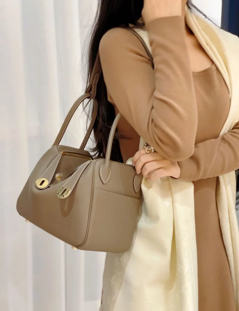 Bargain Hermes Lindy Bags