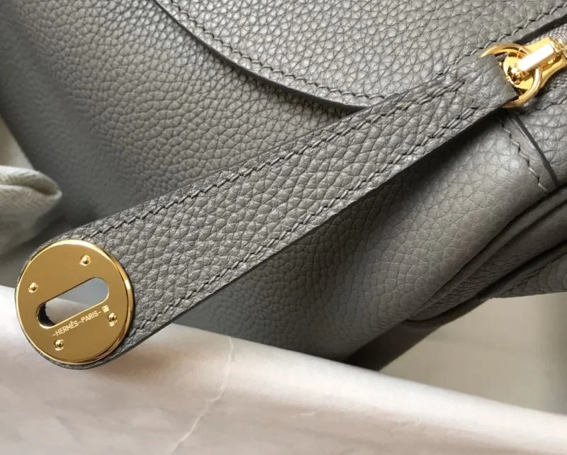Low-cost Hermes Lindy Bags