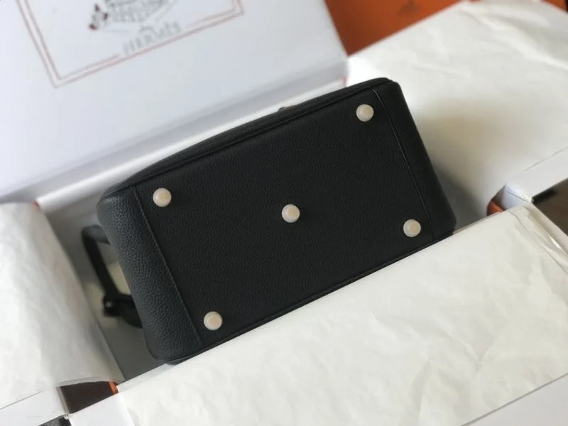 Top mirror Hermes Lindy Bags