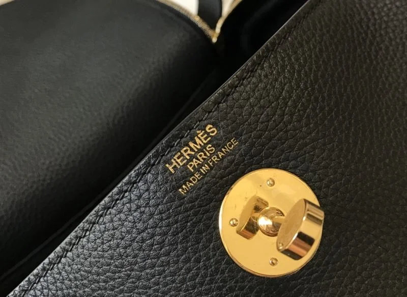 Top mirror Hermes Lindy Bags