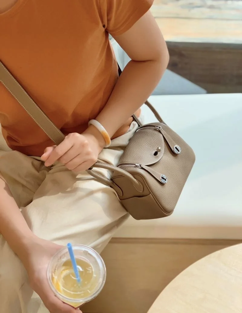 Discounted Hermes Lindy Bags
